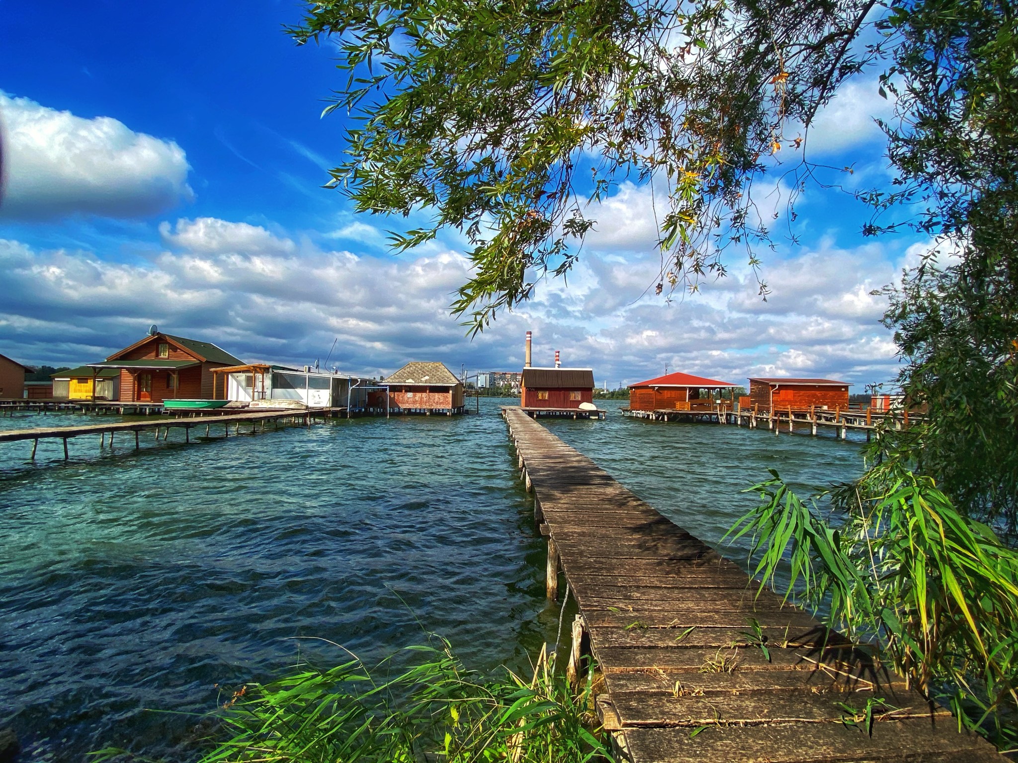 Hungary’s Floating Houses: Lake Bakodi